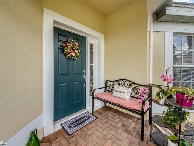 2467 Belleville Ct, Cape Coral, FL 33991