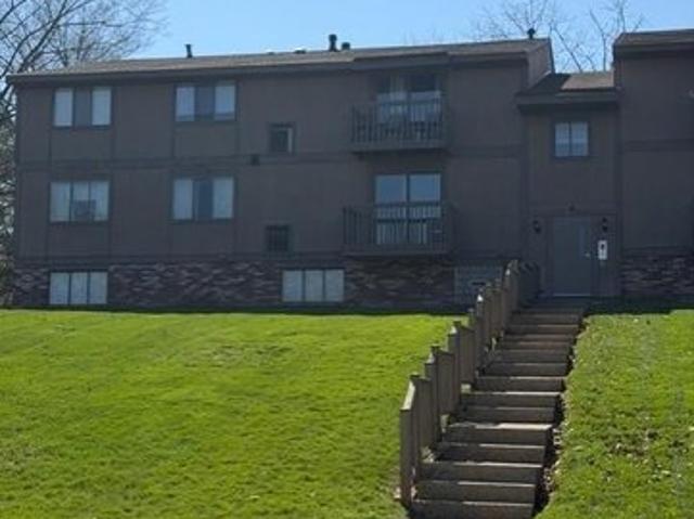 2467 Brook Ledge Rd Unit 23B, Bridgeville, PA 15017