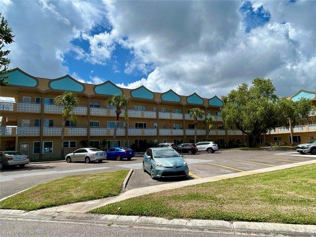 2467 Finlandia Ln Apt 27, Clearwater, FL 33763