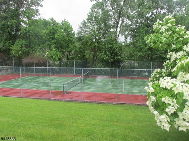 2467 Highway 10, Unit 4B, Morris Plains, NJ 07950 | MLS #4012 | Compass