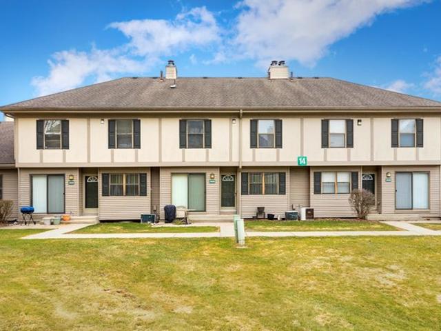 24684 Cashmere Ct Unit 136, Southfield, MI 48033