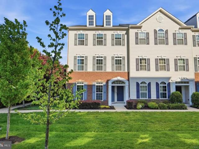 24686 Footed Ridge Ter, Sterling, VA 20166