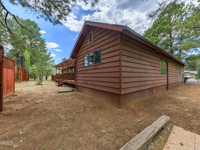 2468 N Strawberry Way
