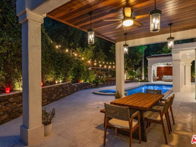 2468 Coldwater Canyon Drive