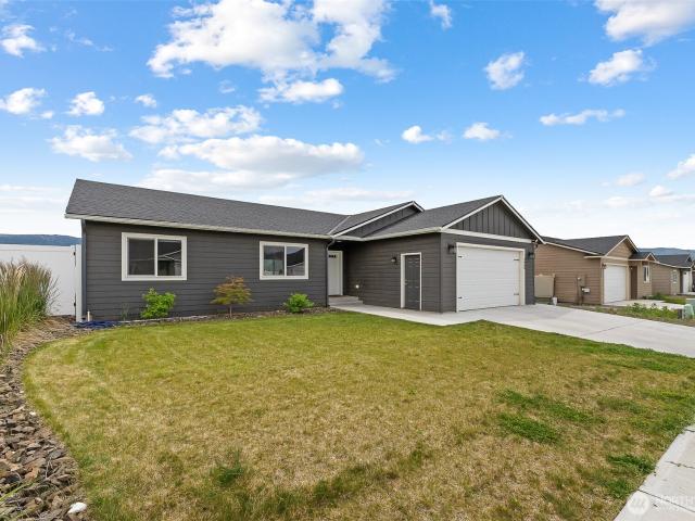 2468 3rd Street SE