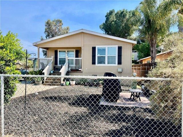 24691 Carl Rd, Wildomar, CA 92595