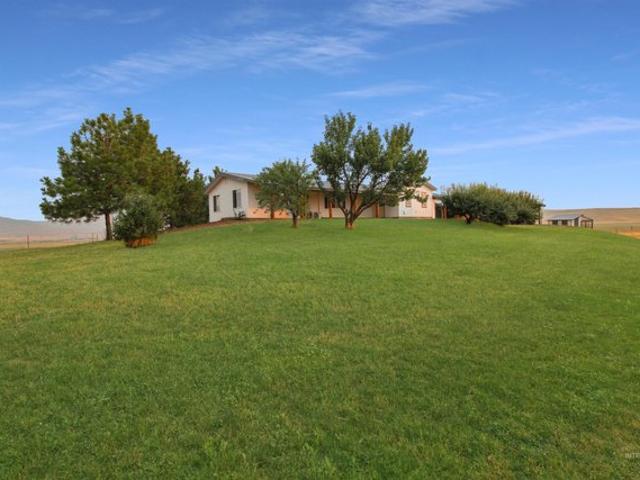2469 Hague Rd, Midvale, ID 83645