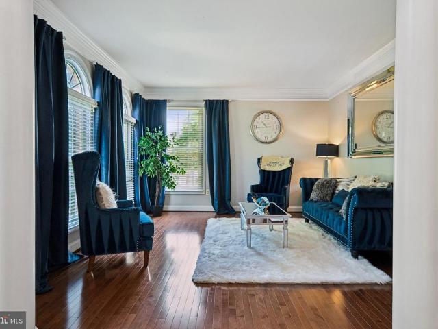 2469 Transom Place