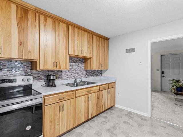 2469 Woodale Drive