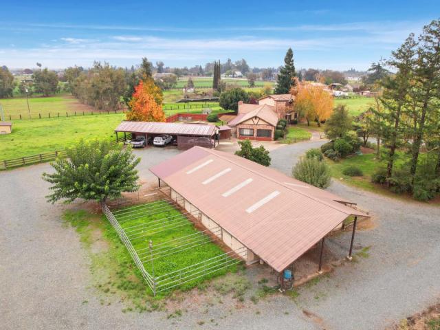 24606 Elliott Rd, Acampo, CA 95220 | MLS #225137 | Compass