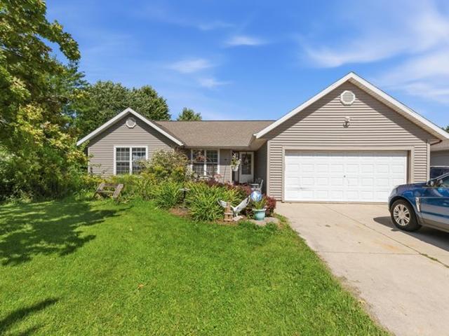 2460 Mink Ranch Rd, Port Washington, WI 53074