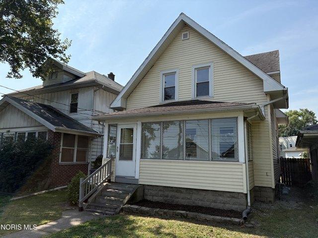 2460 Caledonia St, Toledo, OH 43605