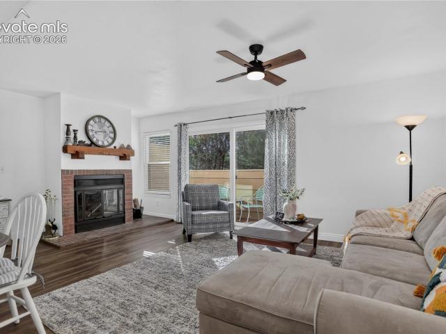 2460 Hamlet Lane # C