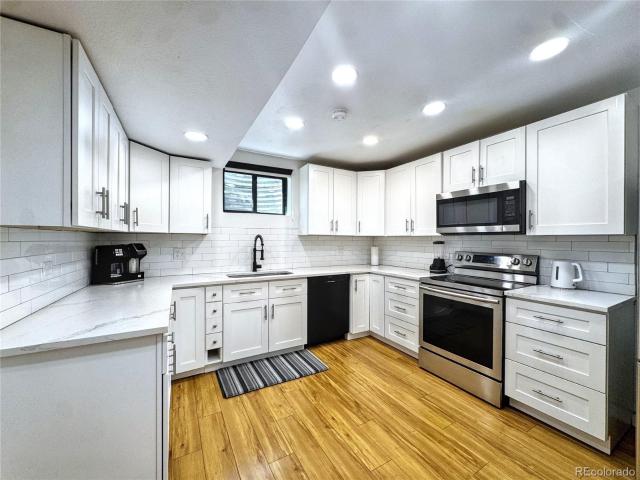 2460 Irving Street # B