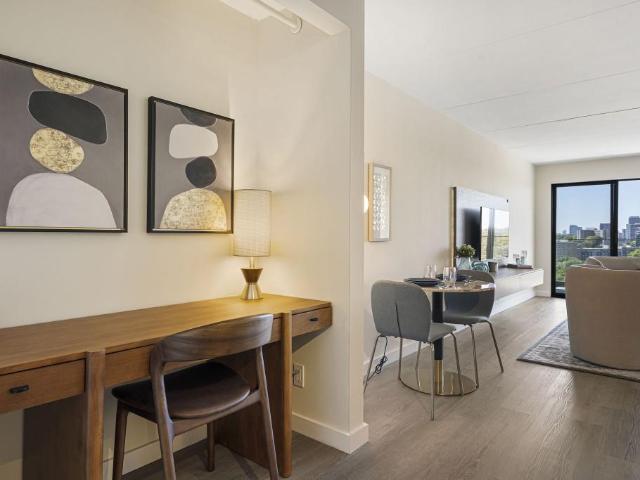 2460 Peachtree Road NE 1414