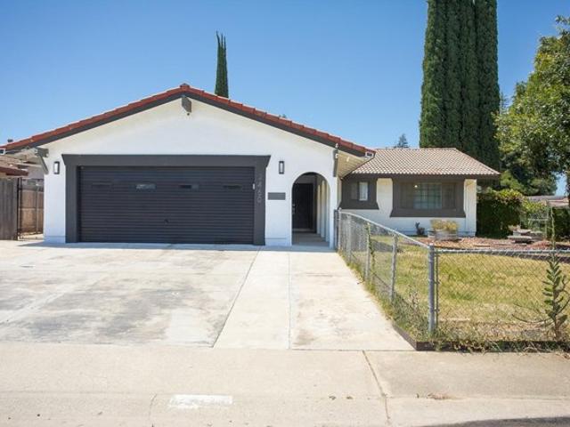 2460 Rebecca Way, Marysville, CA 95901