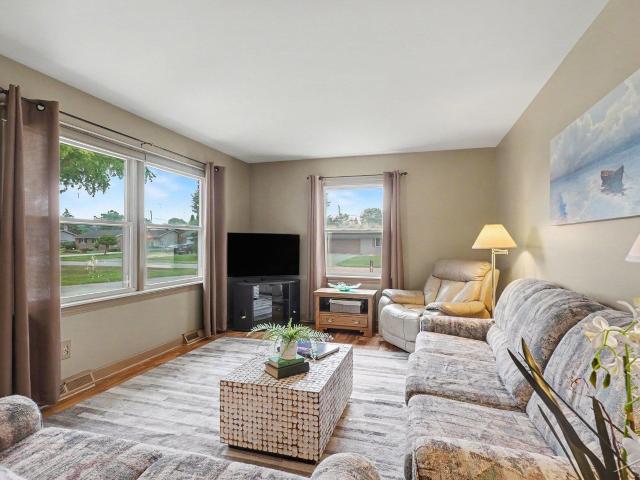 2460 Starlite Drive