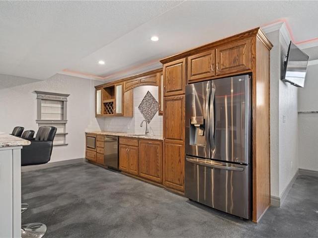 24611 Woodland Cir, Greenwood, MO 64034 | MLS #2621