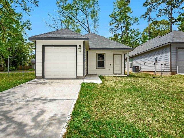 24617 Pools Creek Way, Huntsville, TX 77320