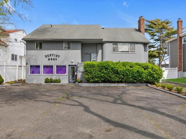 2461 Merrick Ave, Merrick, NY 11566