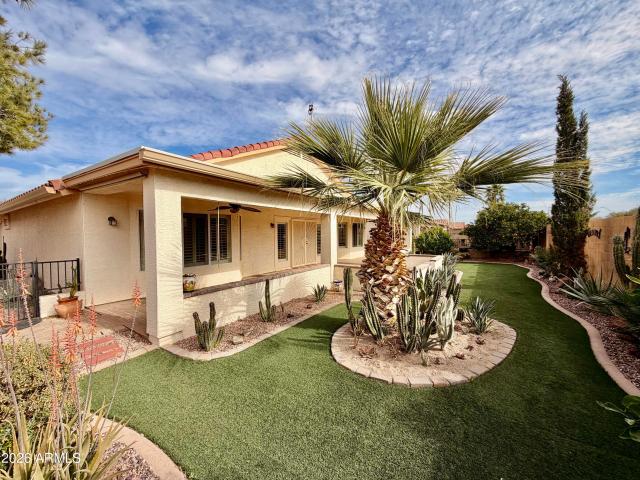 2461 e fiesta drive