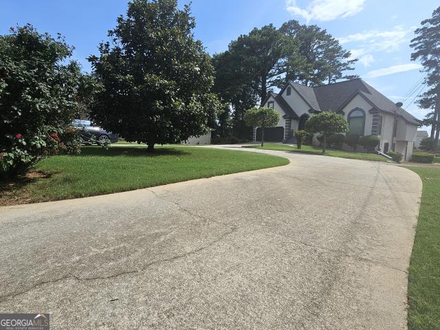 2461 Highland Golf Course Drive SE