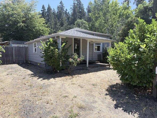 2461 Potter St, Eugene, OR 97405