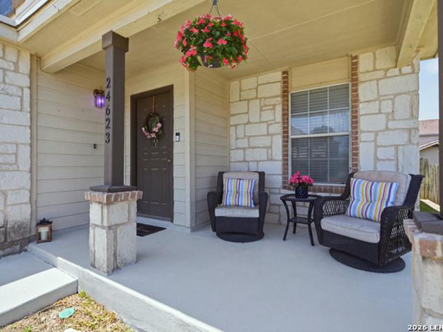24623 Hickory Meadow