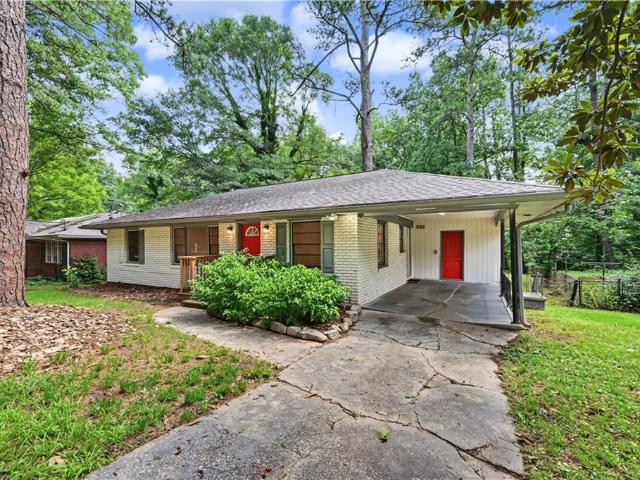 2462 Macon Drive SW