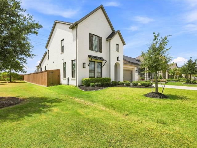 24631 Fluttering Dove Lane