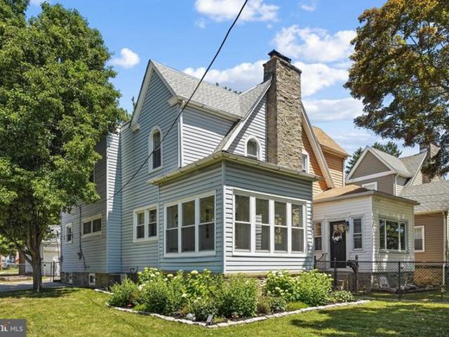 2463 Eldon Ave, Drexel Hill, PA 19026