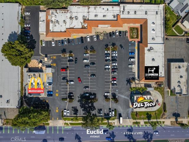 2463 2 S Euclid 2527