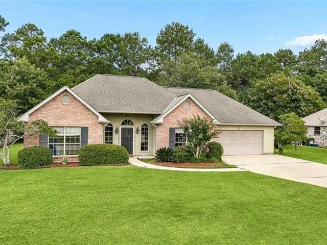 246 Calumet Dr, Madisonville, LA 70447