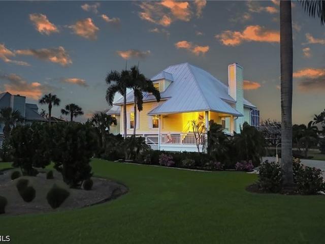 246 Christofer Ct, Sanibel, FL 33957