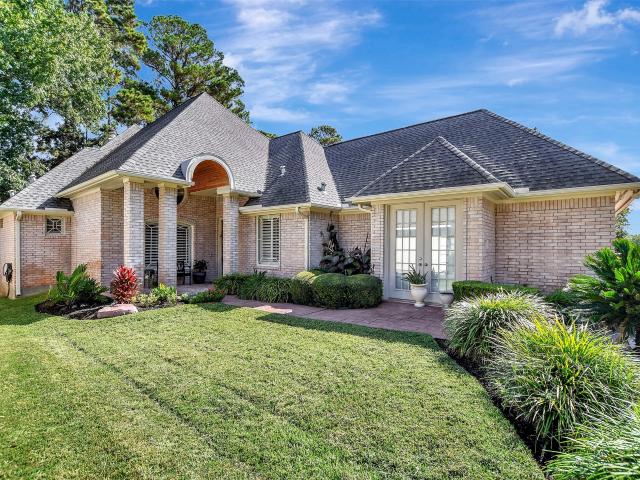 246 Creekwood E, Montgomery, TX 77356 | MLS #50606 | Compass