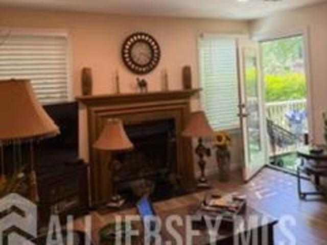 246 Crosspoint Drive