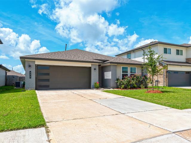 246 Dusty Bridle Lane