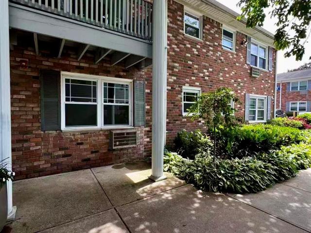 246 Fairharbor Drive 246