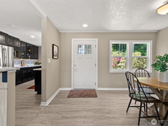 246 Kennicott Road