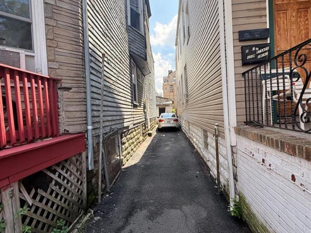 246 Halsted Street