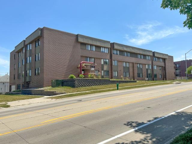 246 Hyland