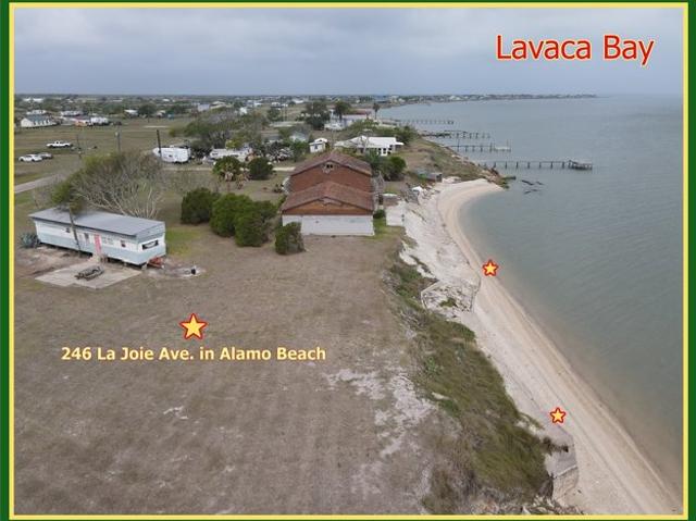 246 LA Joie Ave, Port Lavaca, TX 77979