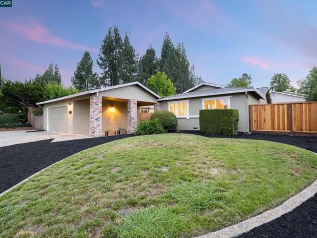 246 Mountaire Cir, Clayton, CA 94517
