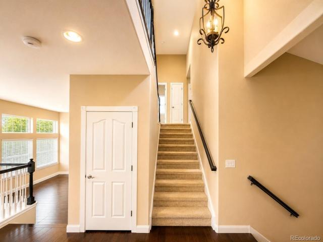 246 N Coolidge Way