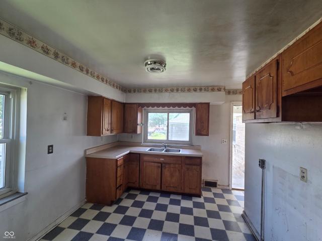 246 N Maple Street