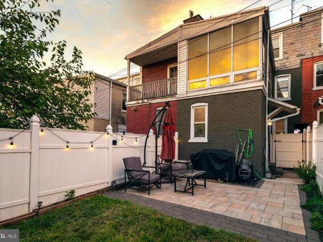 246 N Reservoir Street