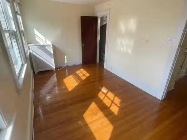 246 New Scotland Ave. Apt#1, Albany, NY 12201