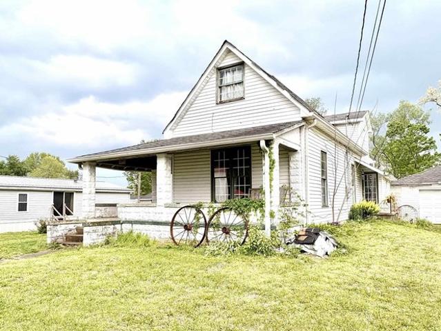 246 S 3rd St, Gosport, IN 47433