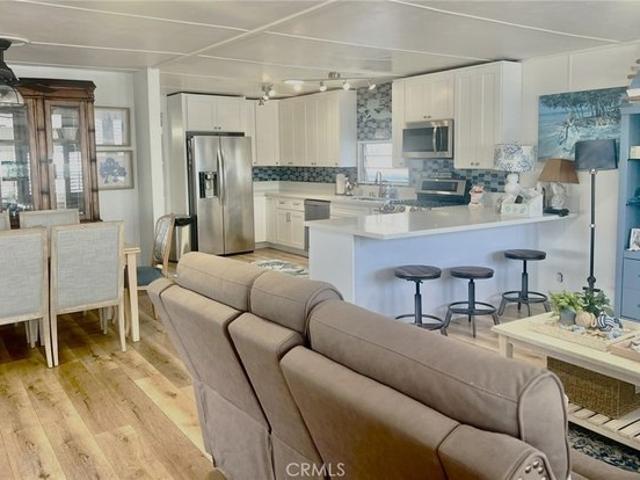 246 S Bayside Way, Newport Beach, CA 82660