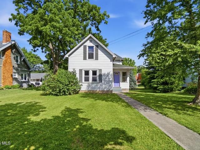 246 S Lawn Ave, Bluffton, OH 45817